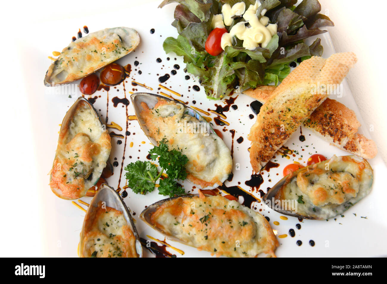 Baked Clams With Cheese