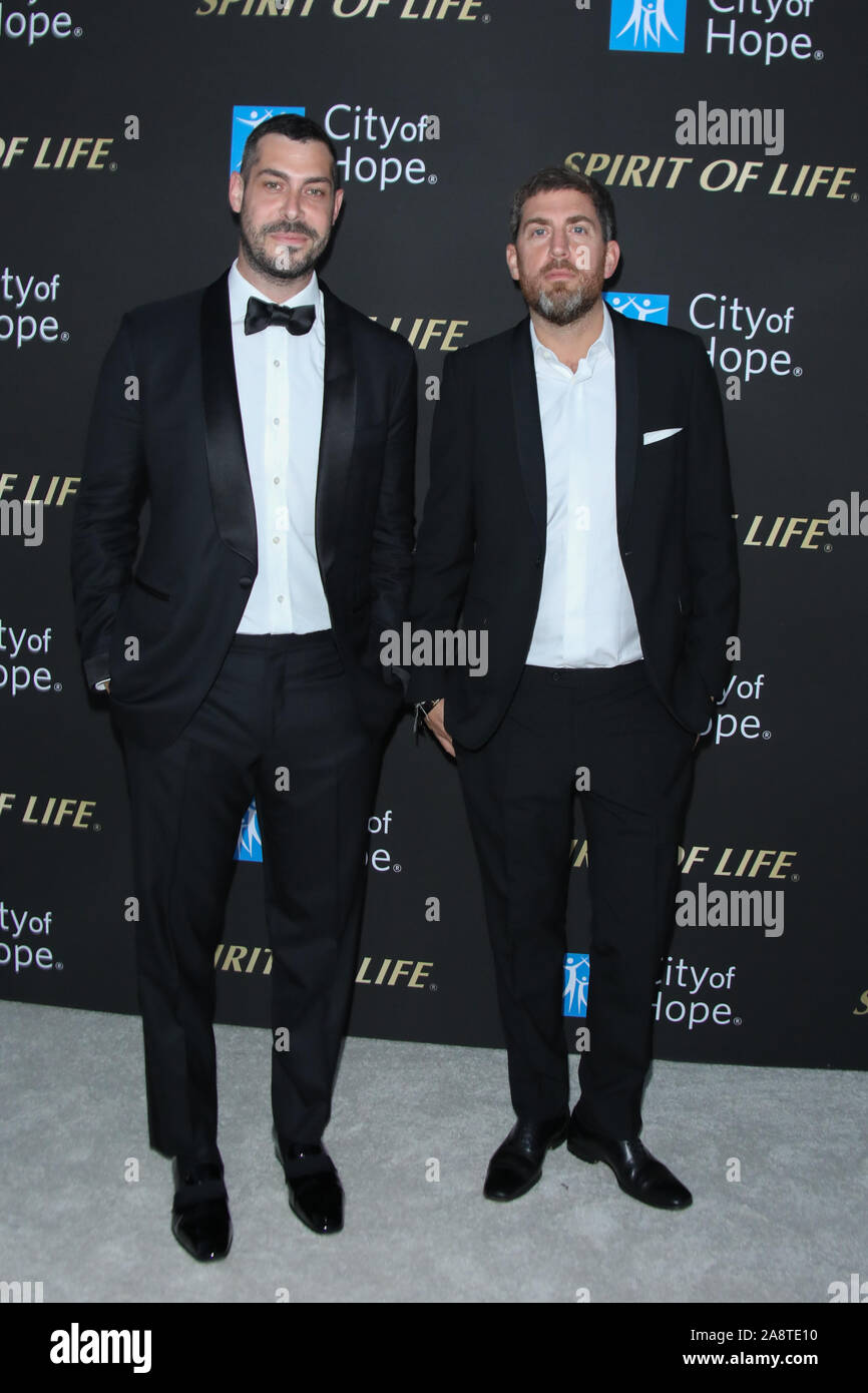 City of Hope Spirit of Life Gala at the Barker Hangar in Santa Monica ...