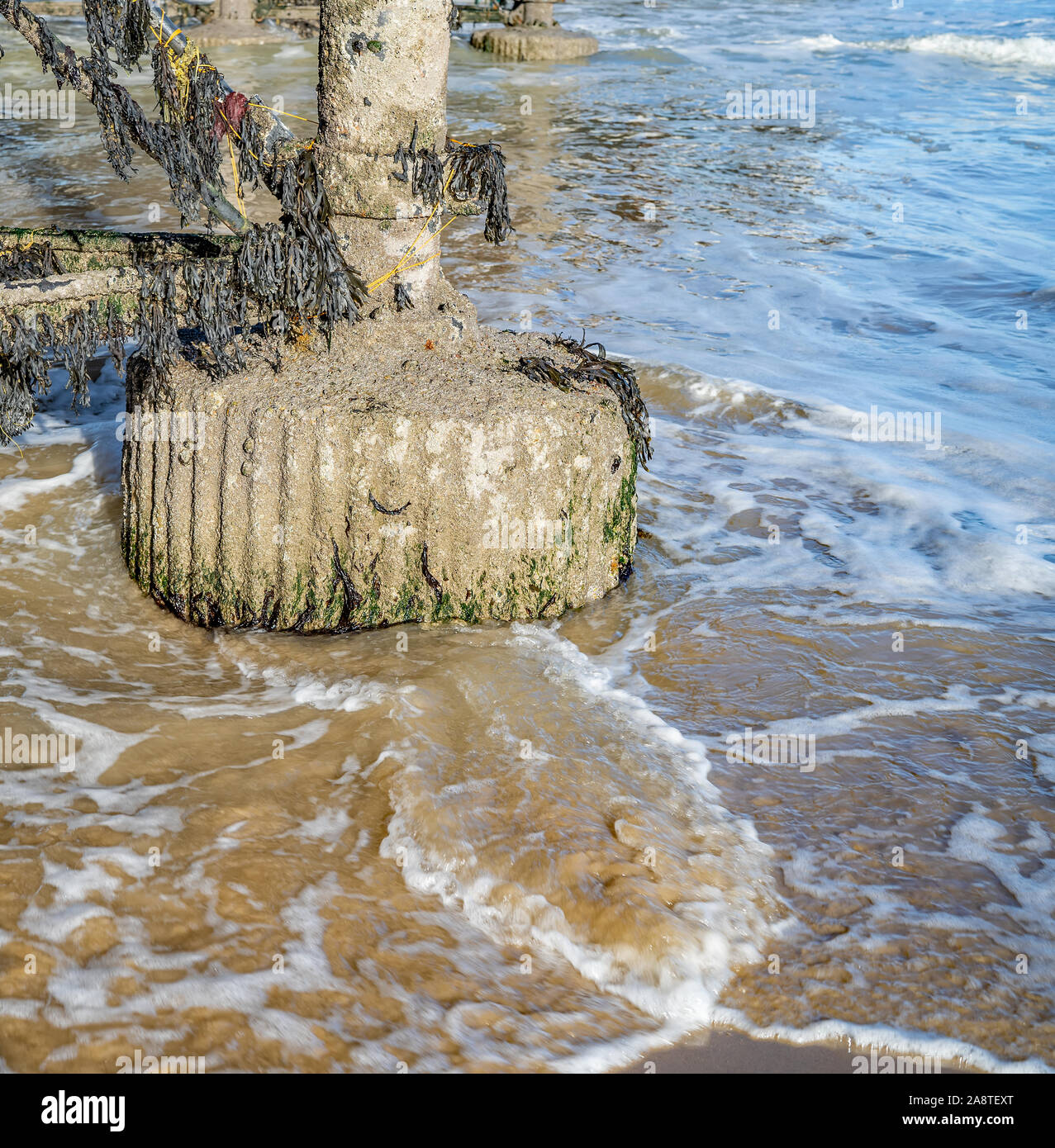 Water lapping sea close up hi-res stock photography and images - Alamy