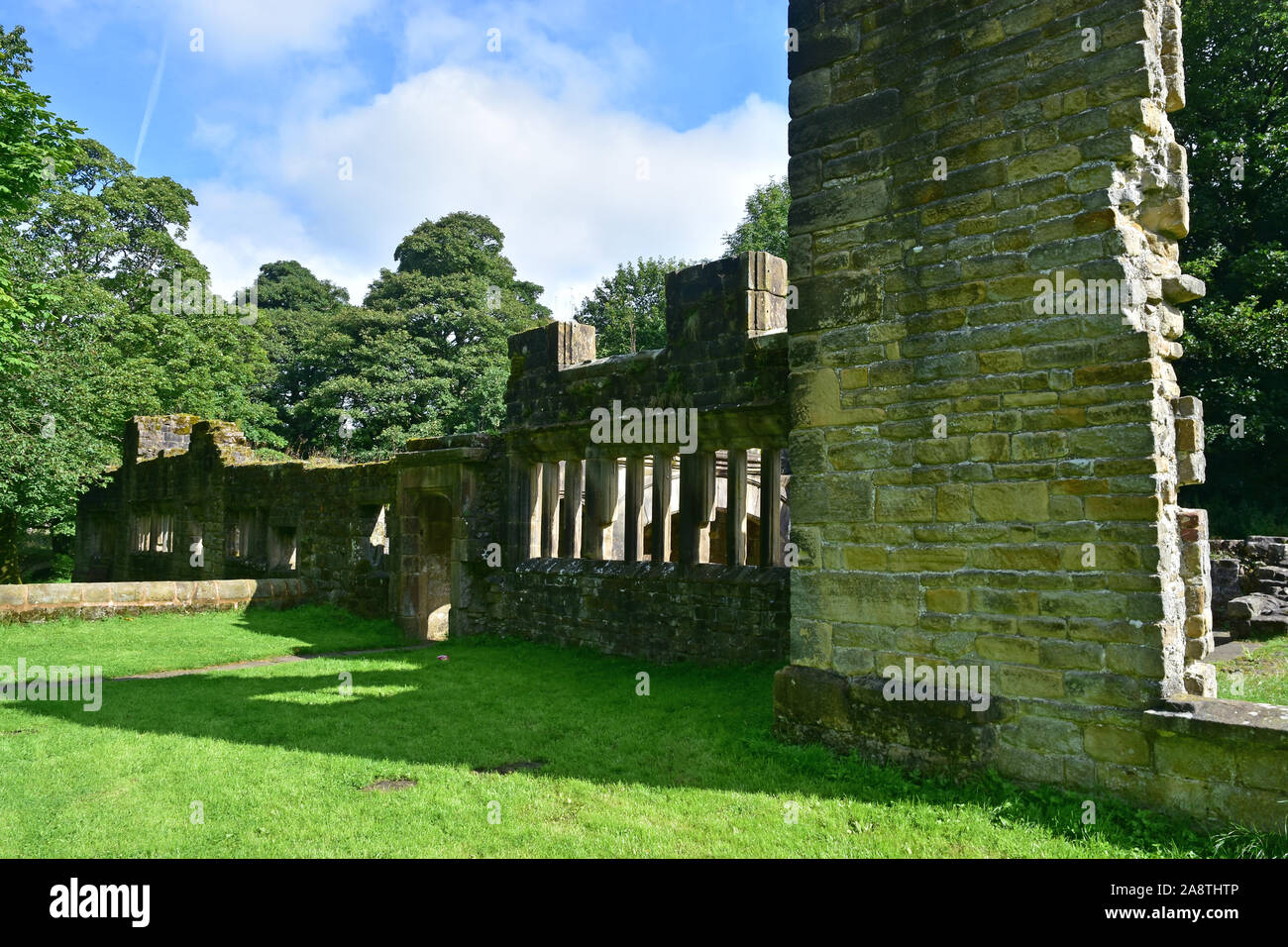 Wycoller hall lancashire hi-res stock photography and images - Alamy