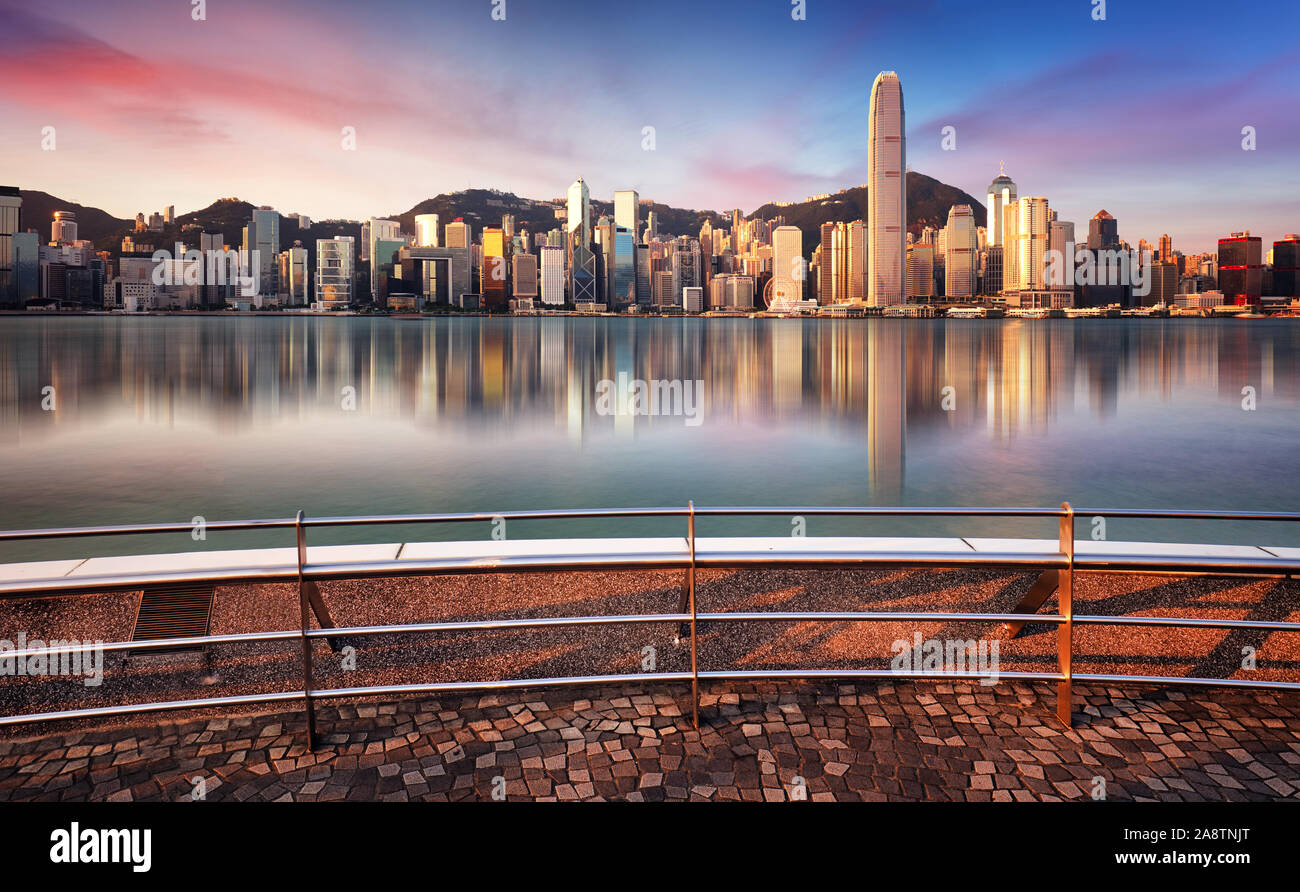 Skyline of hongkong hi-res stock photography and images - Alamy