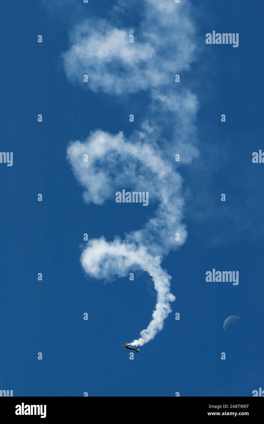 Airplane on the moon hi-res stock photography and images - Alamy