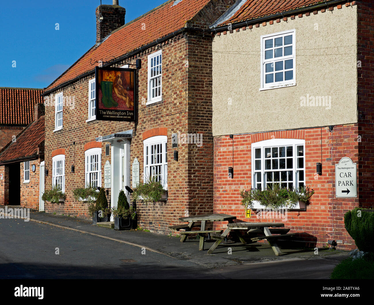 The Wellington Inn, in the Village of Lund, East Yorkshire, England UK ...