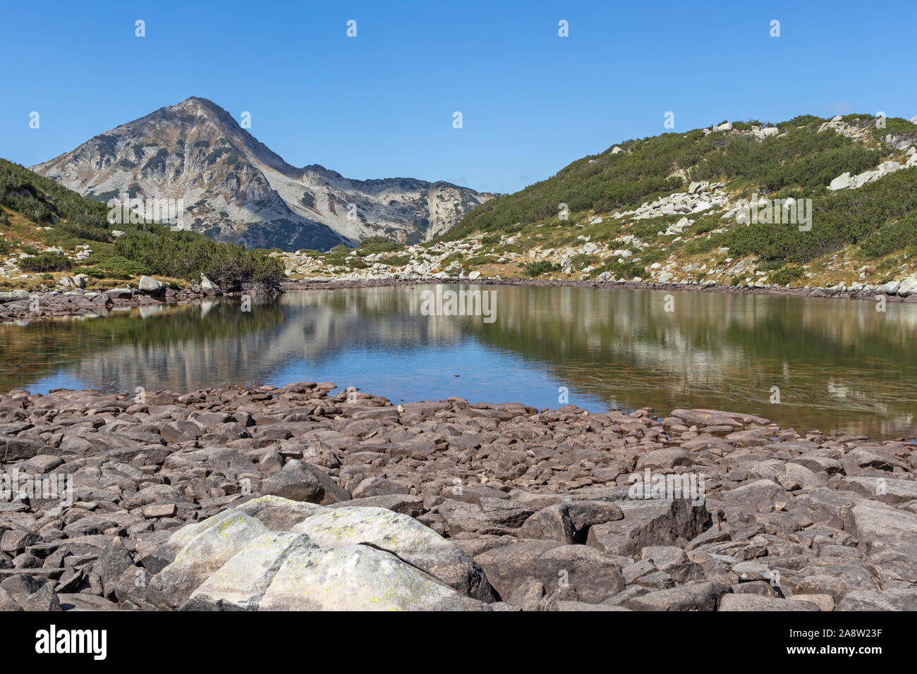 Amazing landscape with Frog lake at Pirin Mountain, Bulgaria Stock ...