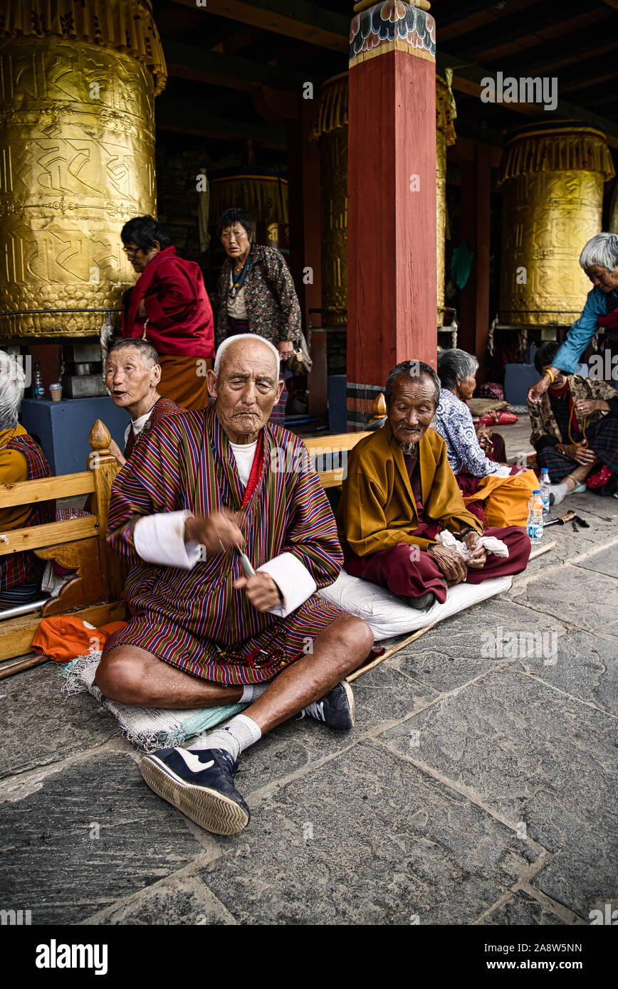 Bhutanese Family High Resolution Stock Photography and Images - Alamy
