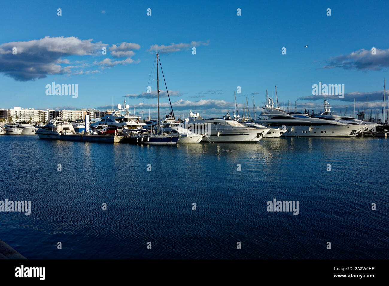 Yatchs in the Marina of Alicante, Spain (2019 Stock Photo - Alamy