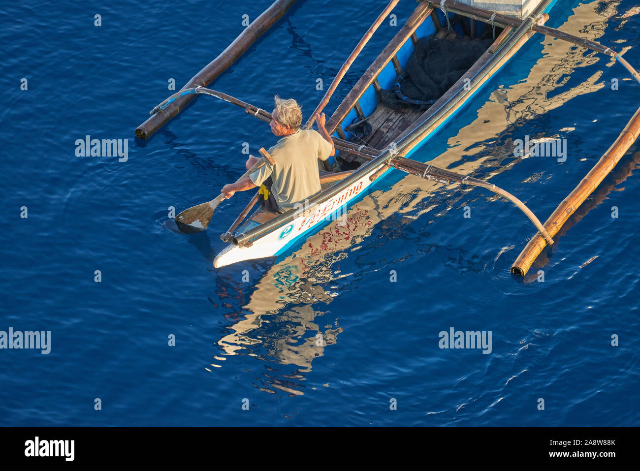 Philippines fisherman aerial view hi-res stock photography and images ...