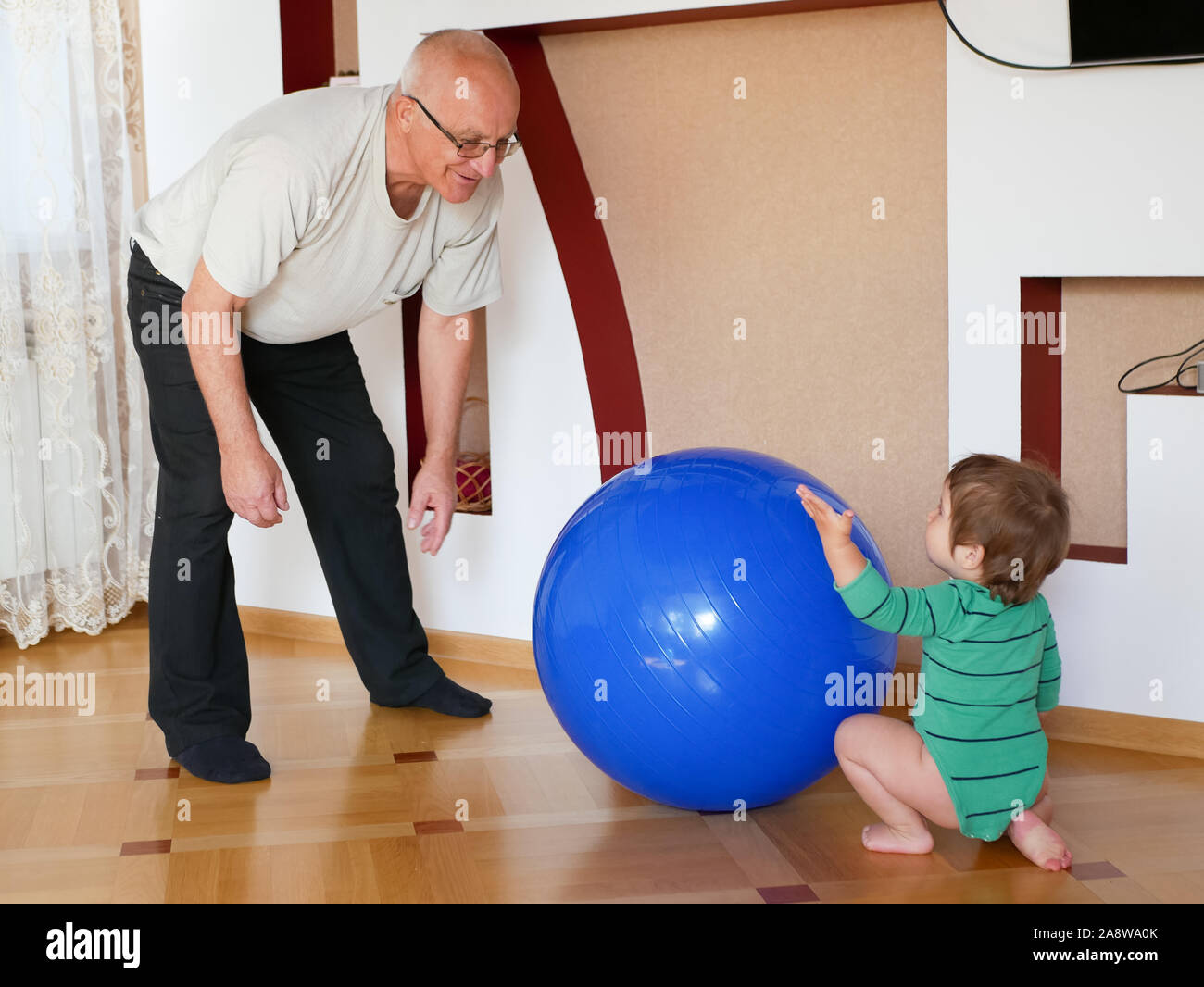Adorable grandpa hi-res stock photography and images - Alamy