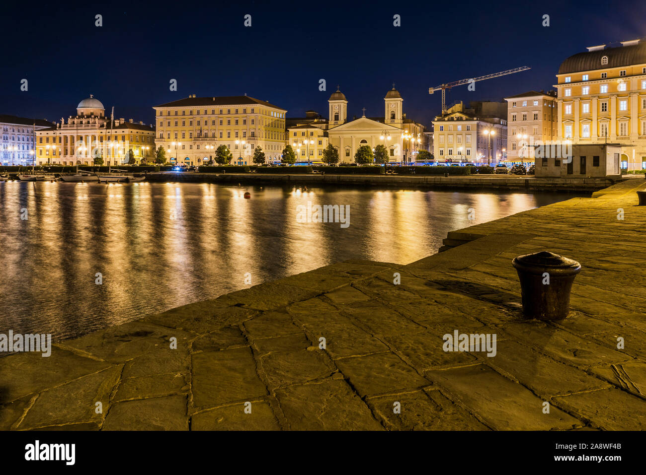 Night in Trieste. Historic buildings and magical atmosphere on the ...