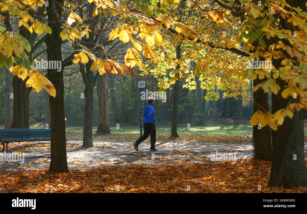 The three degrees hi-res stock photography and images - Alamy