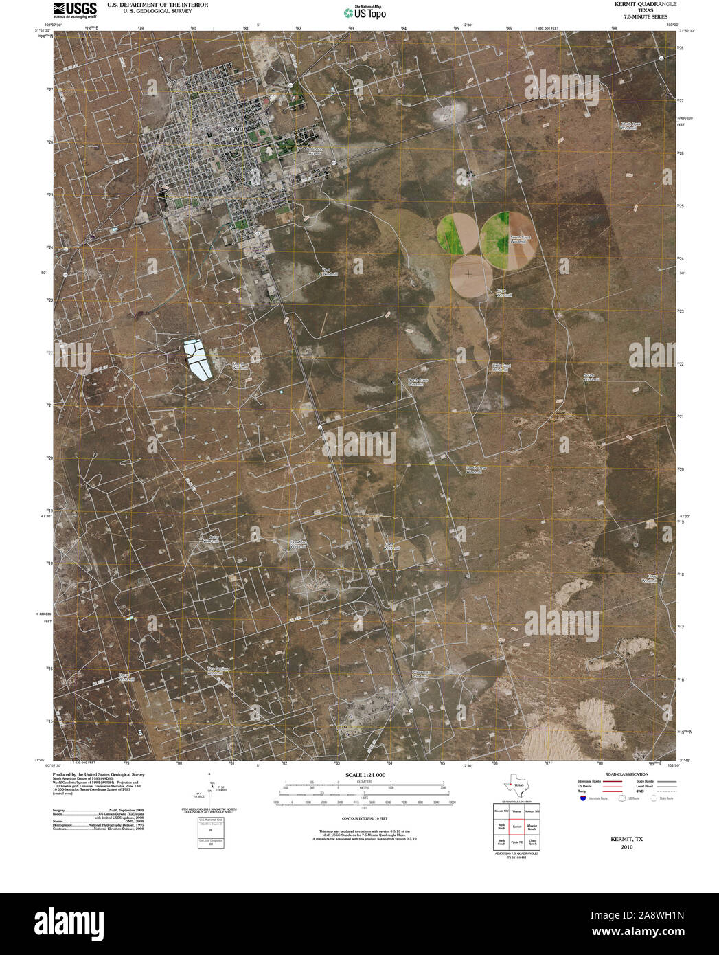 USGS TOPO Map Texas TX Kermit 20100413 TM Restoration Stock Photo - Alamy