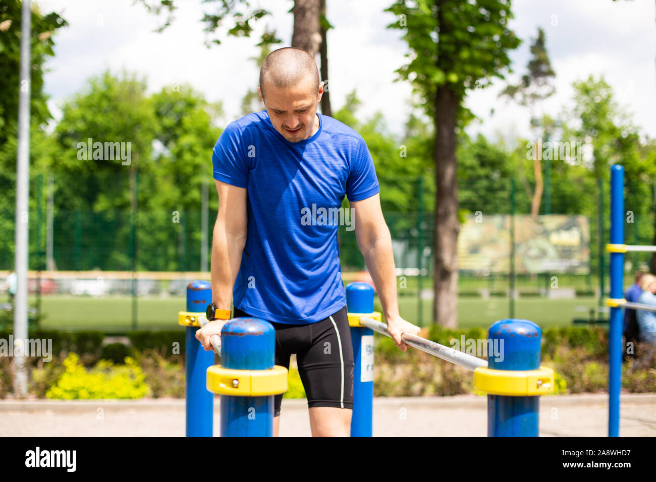 Fitness bars in park hi-res stock photography and images - Alamy