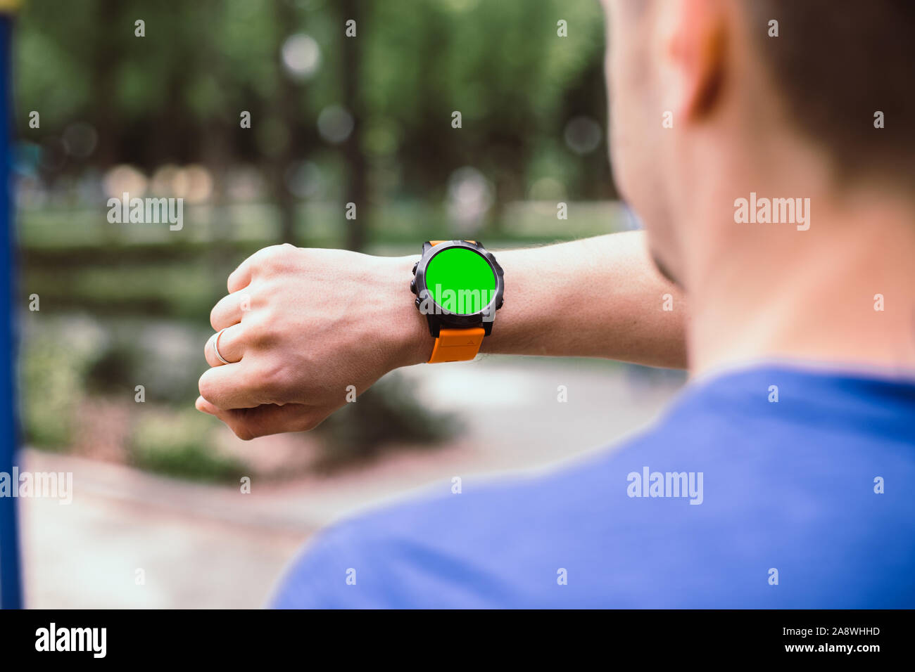 Smartwatch model hi-res stock photography and images - Alamy