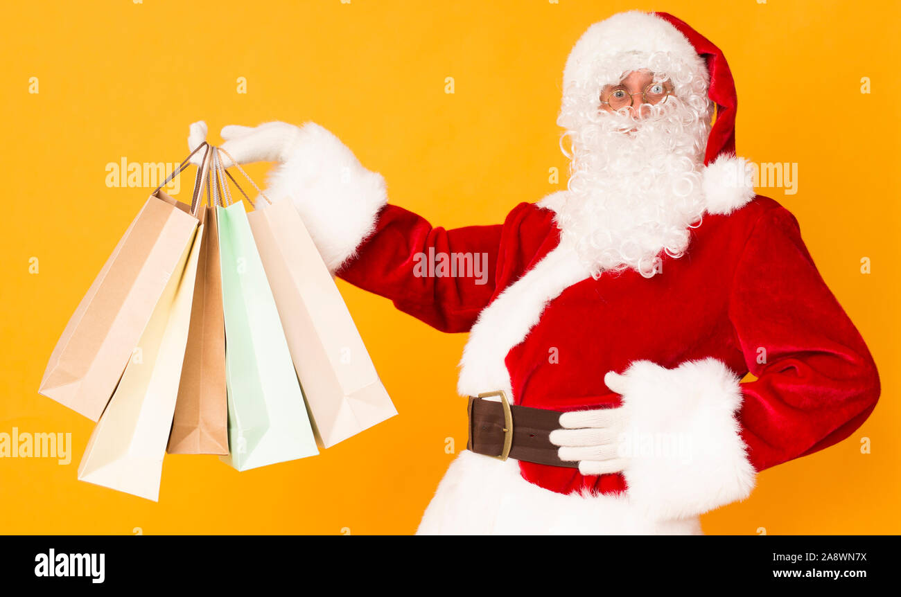 Santa and cartoon hi-res stock photography and images - Alamy