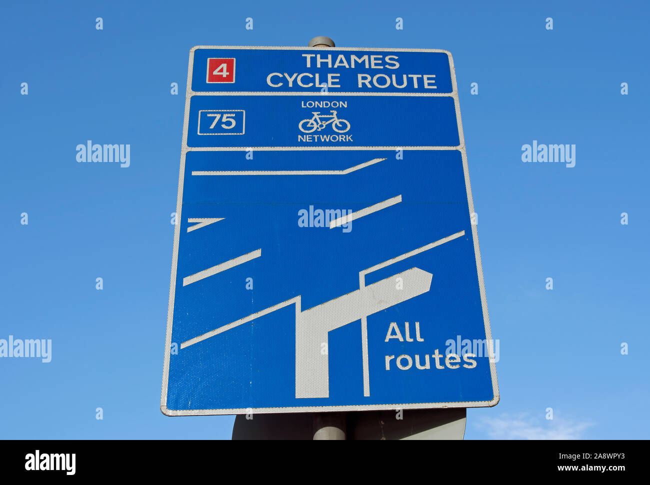 thames cycle route sign in kingston upon thames, surrey, england ...