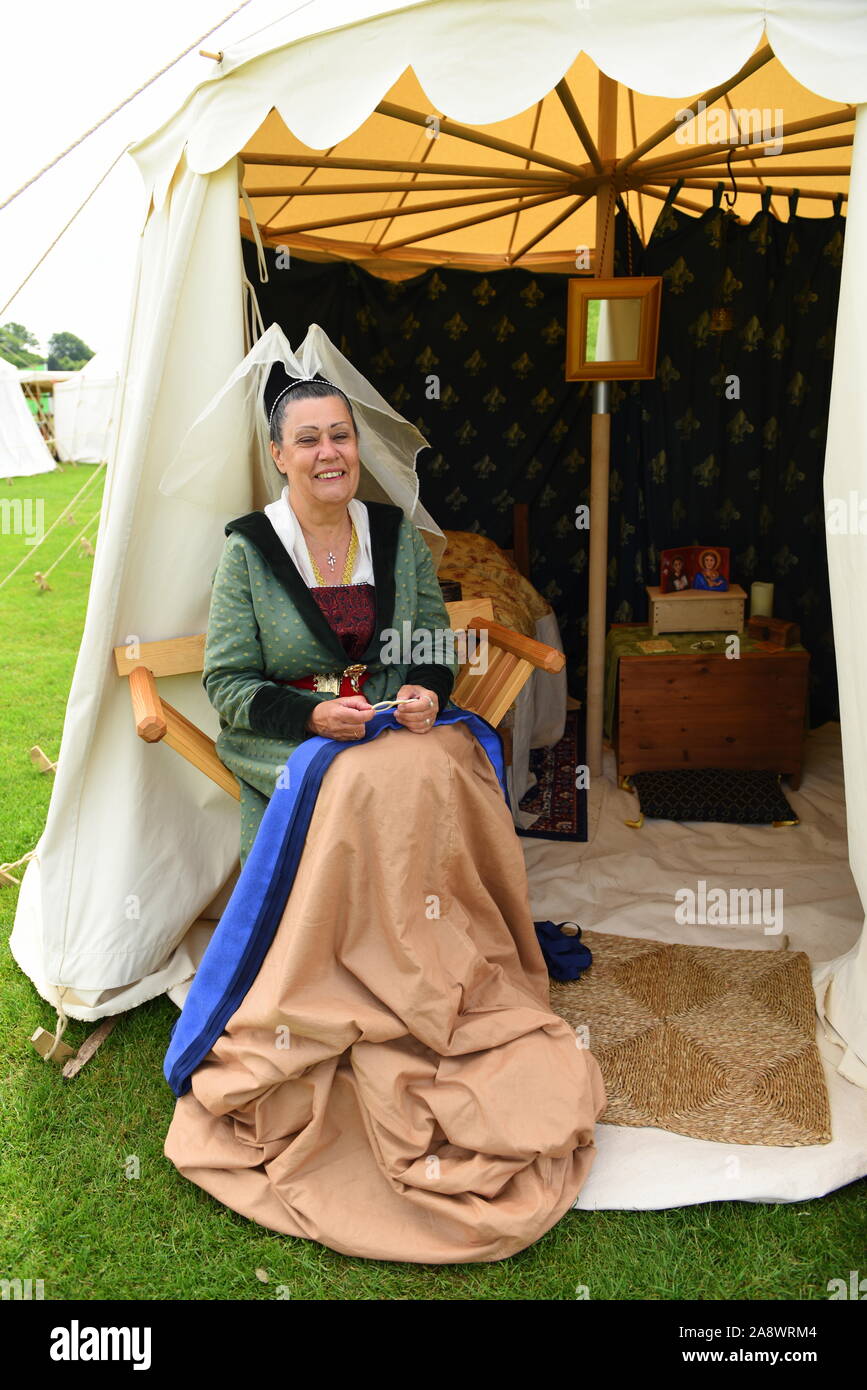Medieval life hi-res stock photography and images - Alamy