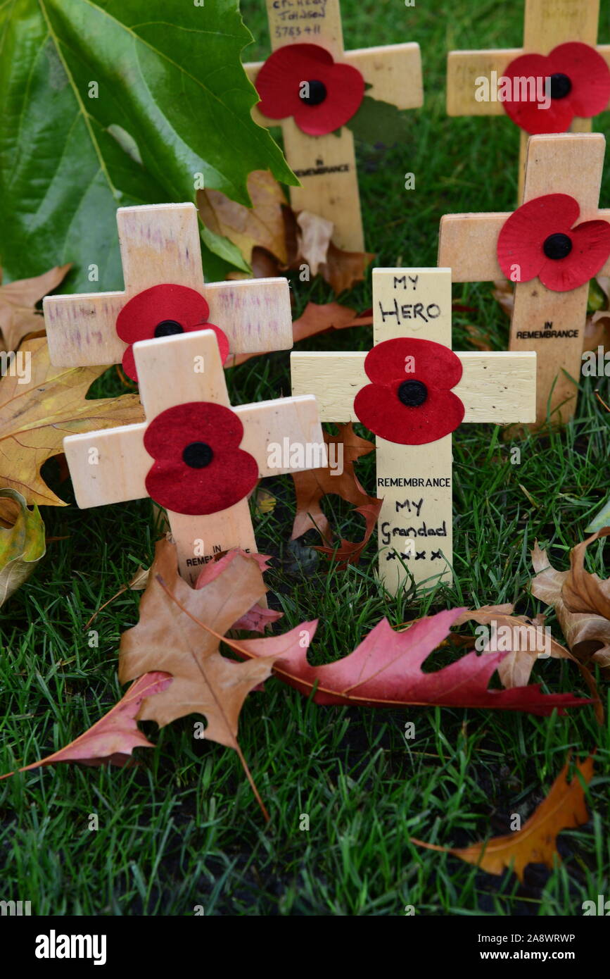 Military service remembrance crosses hi-res stock photography and ...