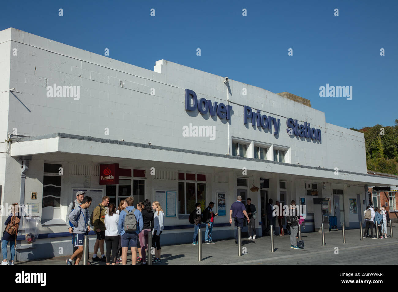 Dover priory station 2019 hi-res stock photography and images - Alamy