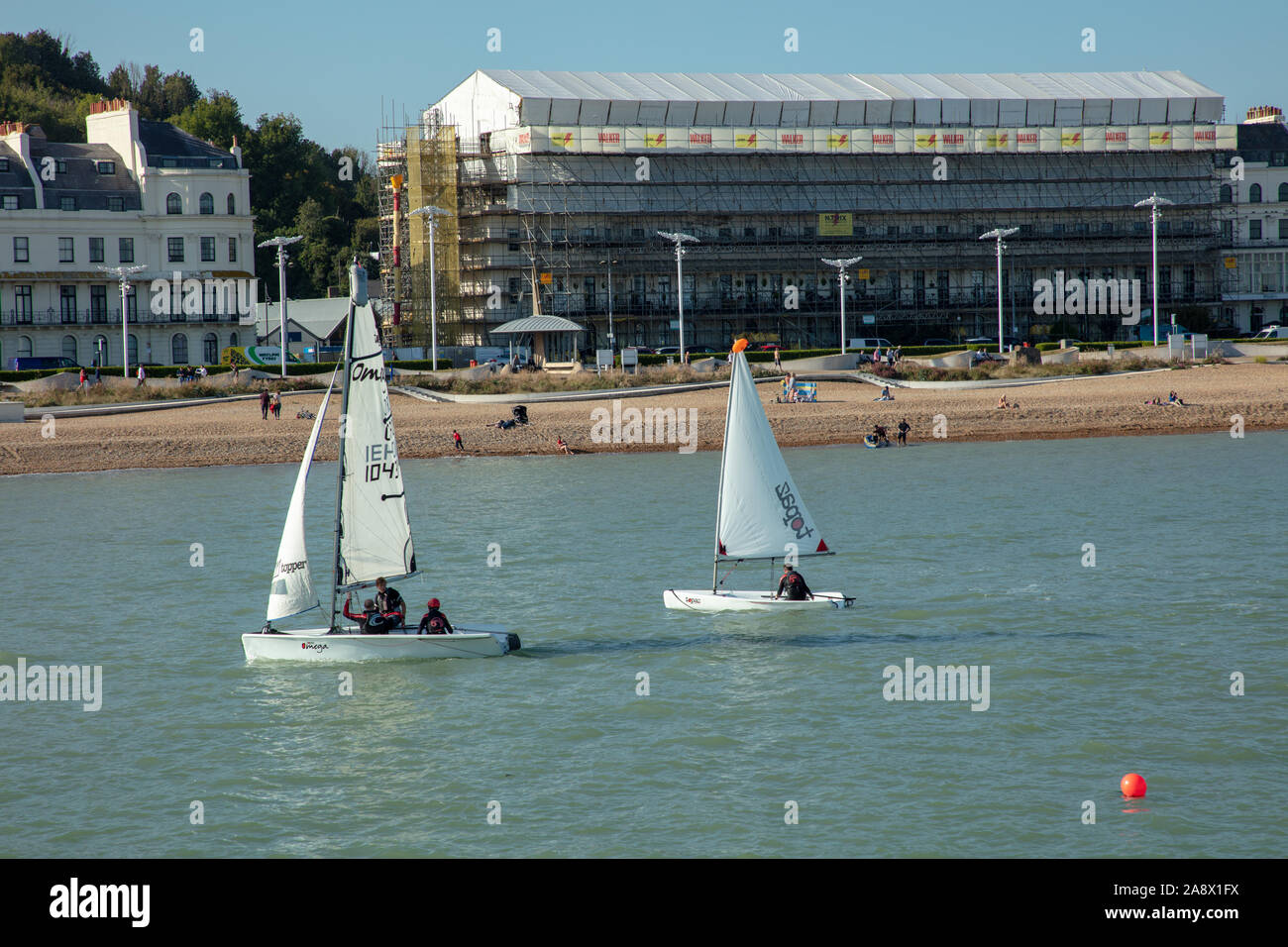 Sailing school dover hi-res stock photography and images - Alamy