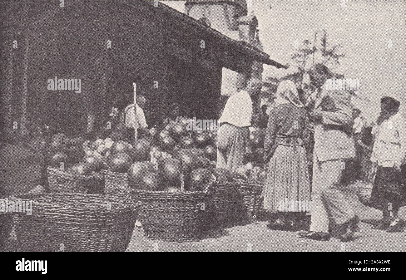 Budapest 1930s hi-res stock photography and images - Alamy