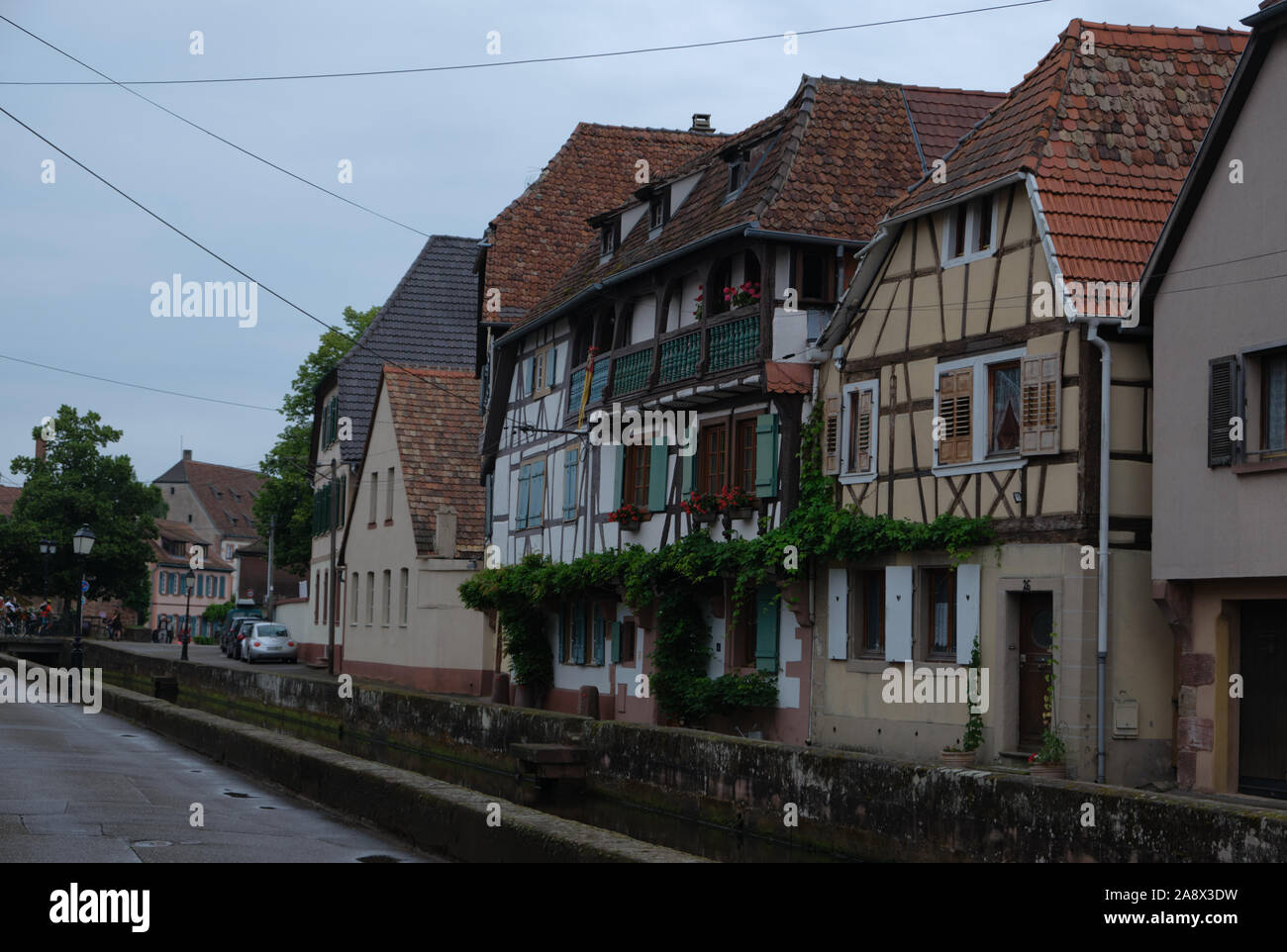 Half timbered houses grand hi-res stock photography and images - Alamy