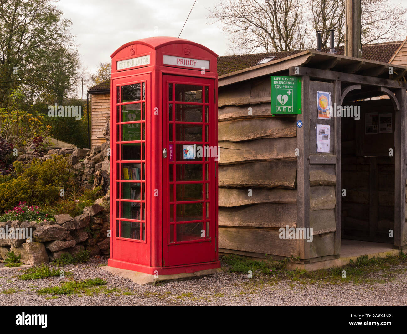 Defibrillator house in red telephone box hi-res stock photography and ...