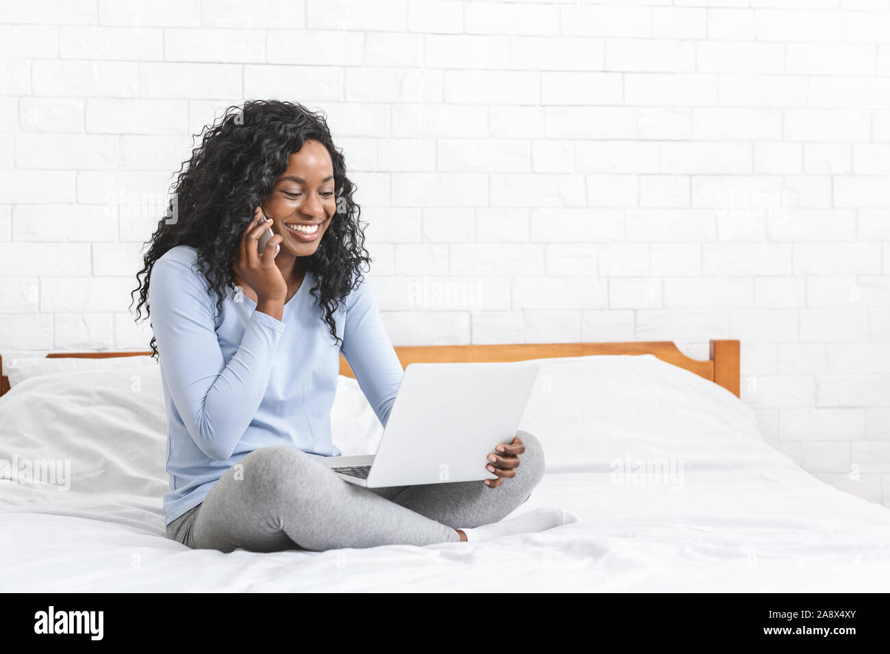 Multitasking girl hi-res stock photography and images - Alamy