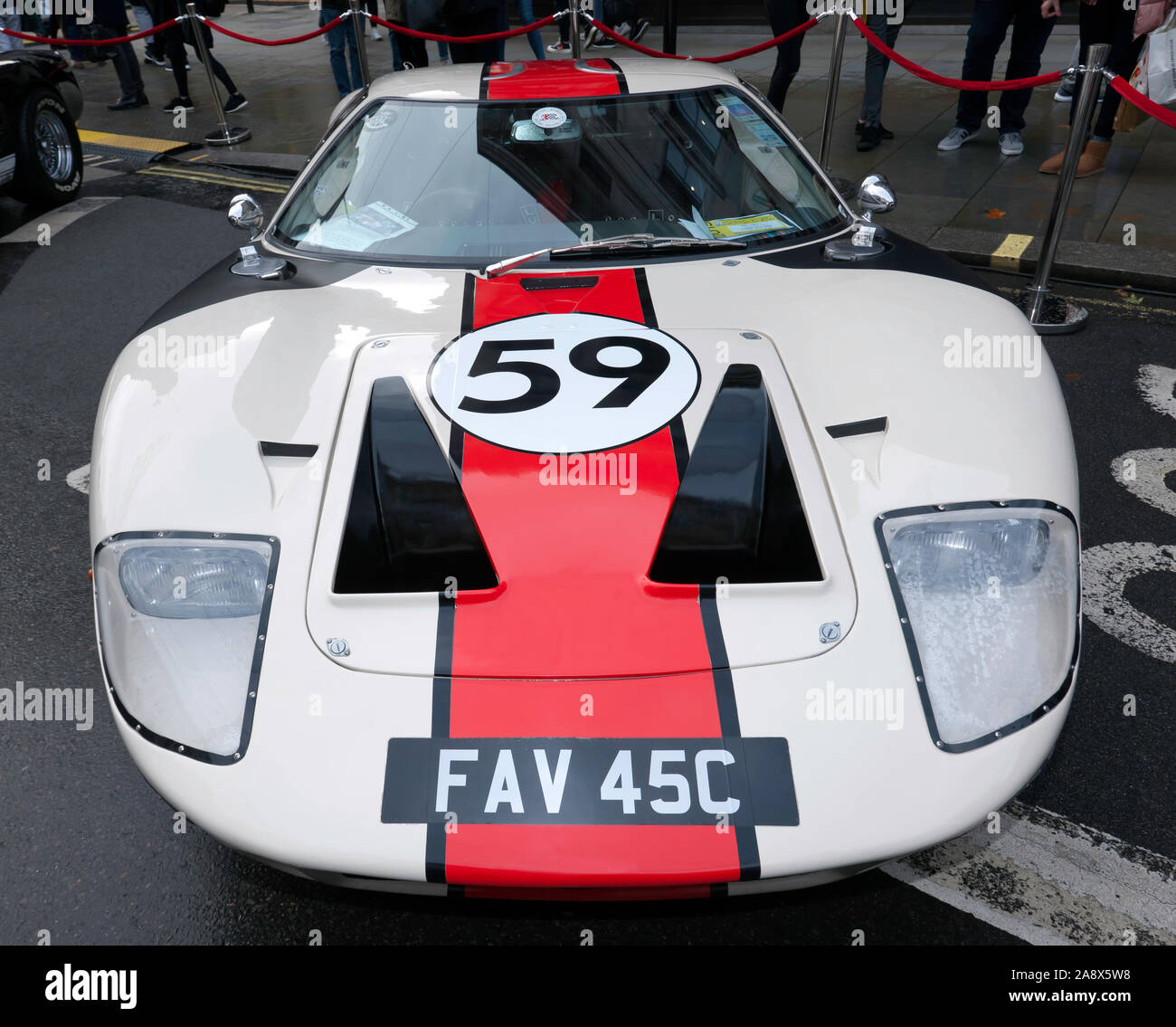 Southern gt40 mk1 hi-res stock photography and images - Alamy