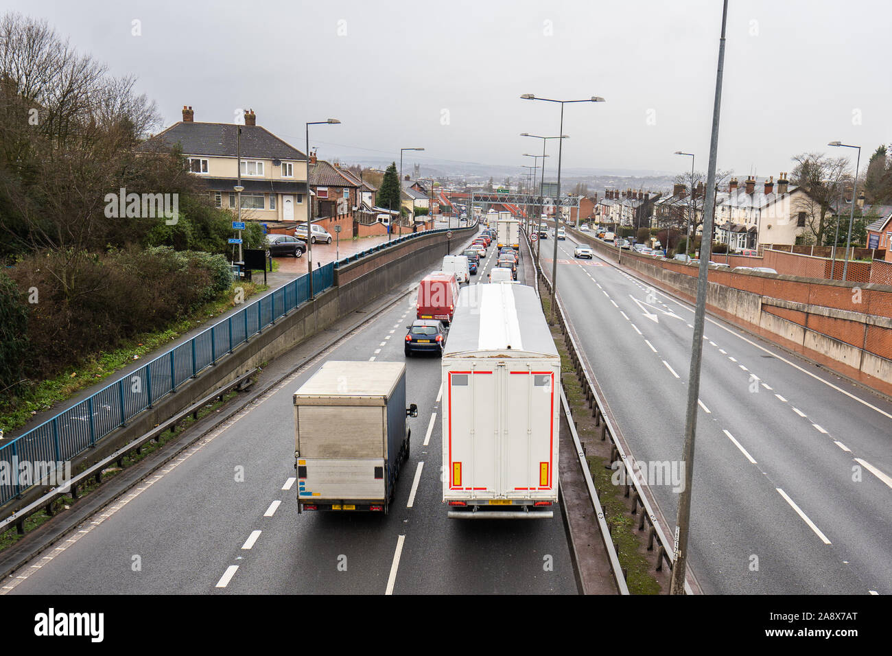Grid locked motorway hi-res stock photography and images - Alamy
