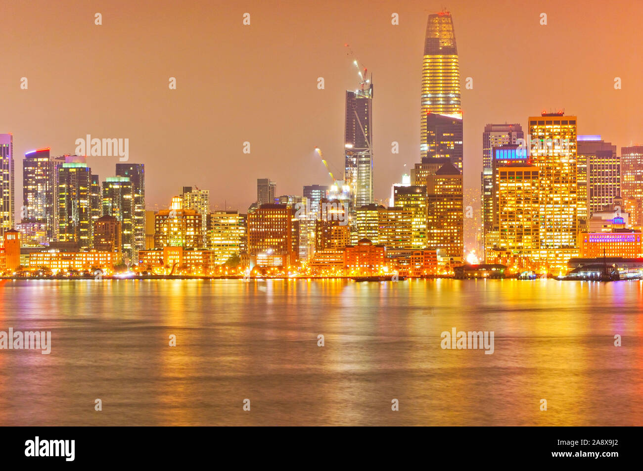 View of San Francisco Bay with the city skyline in San Francisco at ...
