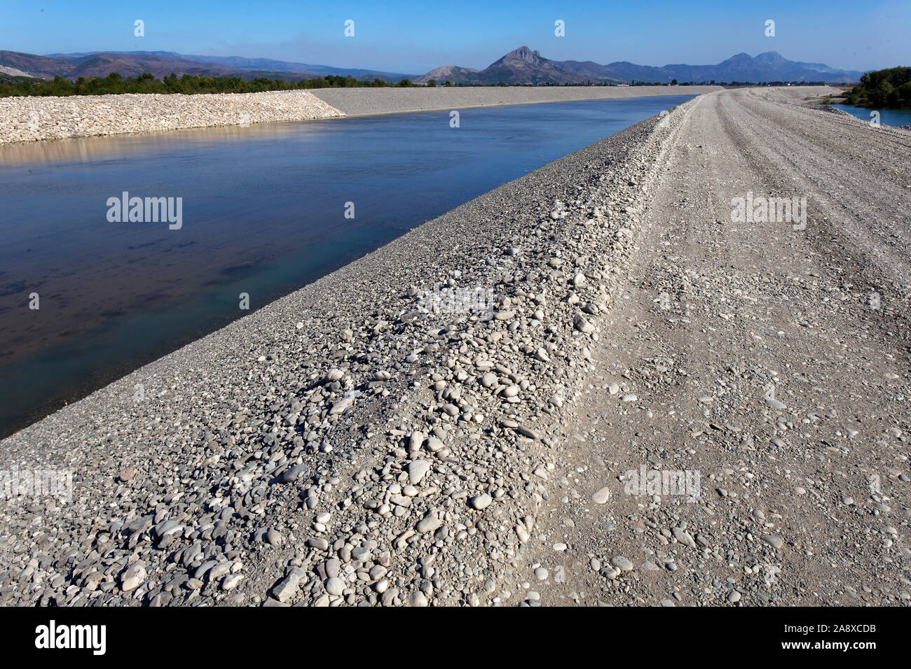 The construction of the Ashta dam on the Drini River, Albania Stock ...