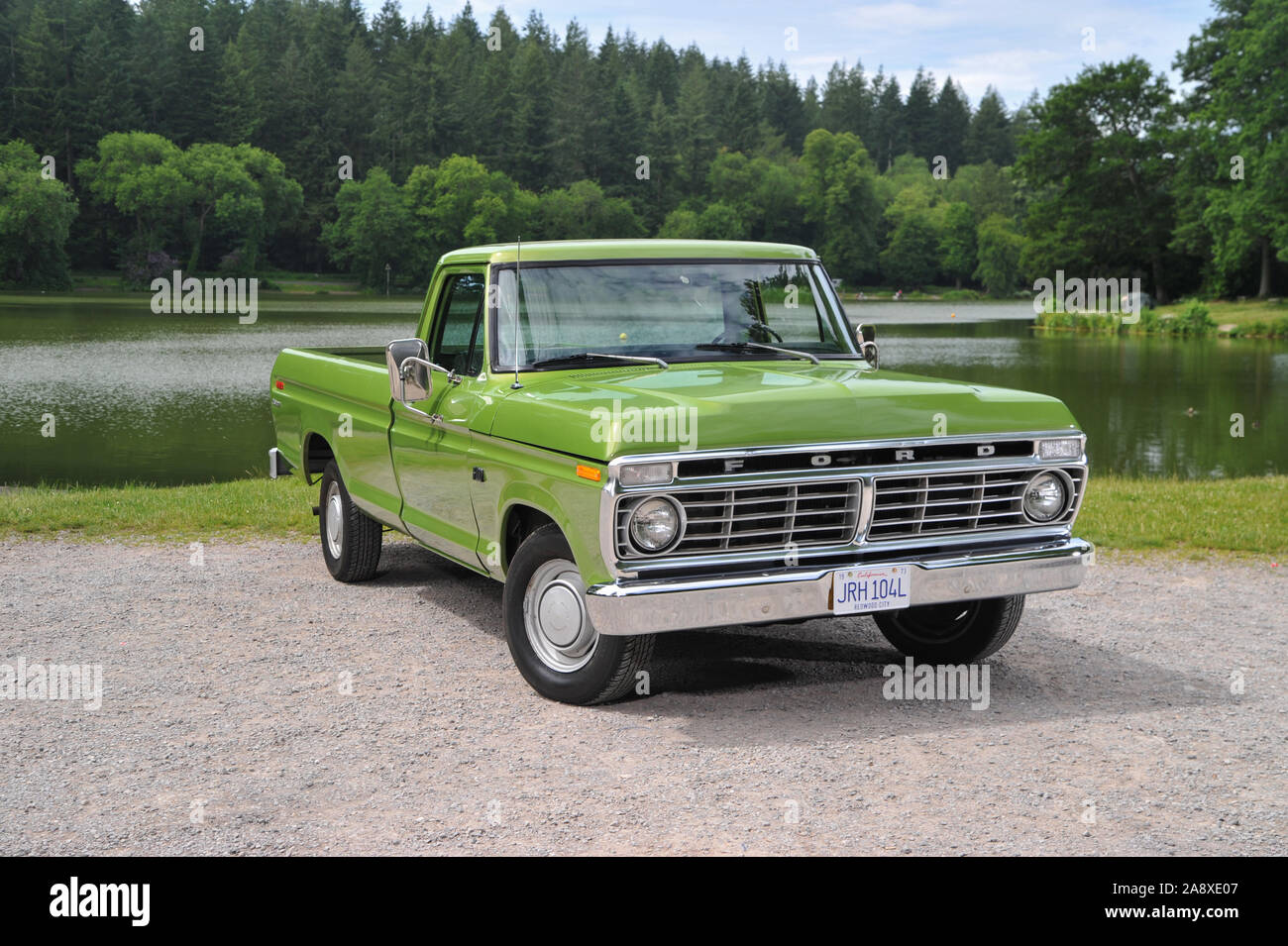 1973 Ford F100 pick up truck, classic American vehicle Stock Photo - Alamy