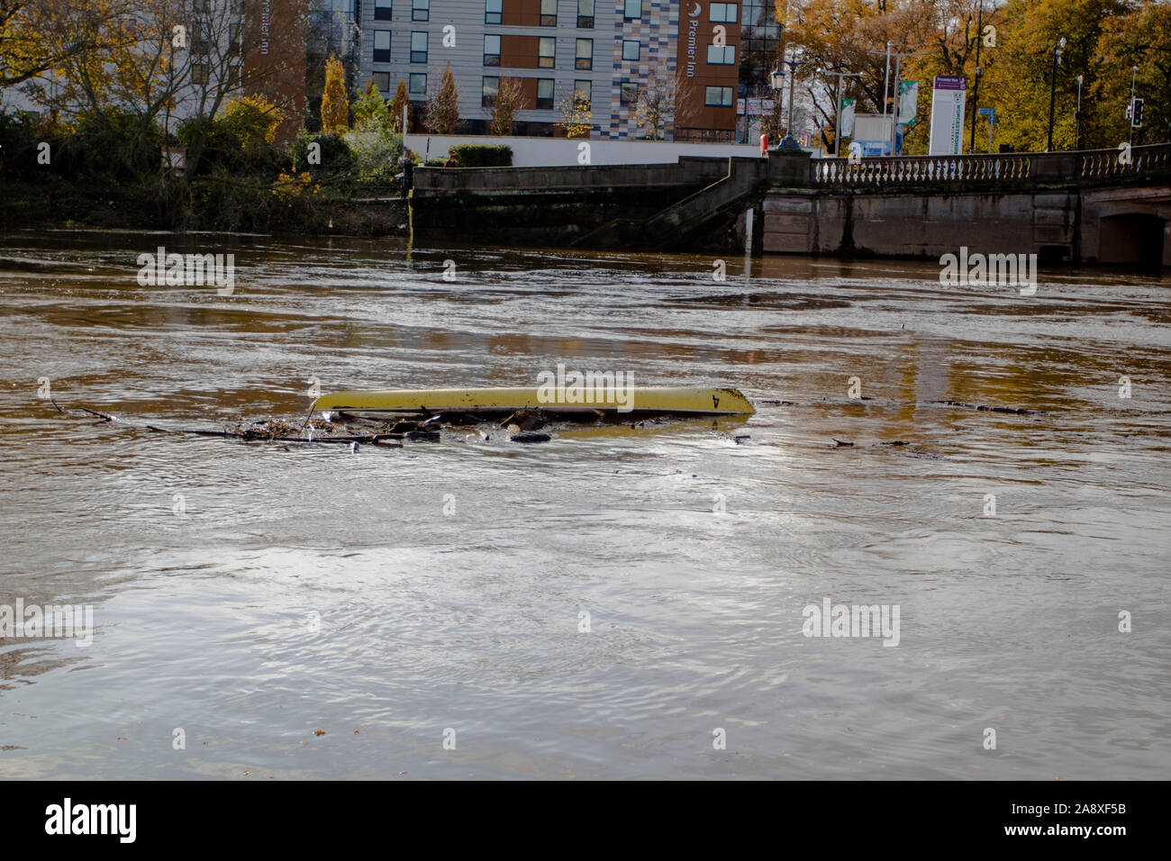 Climate change 22/09/2019, Sabrina Bridge, Removal of debris and trees ...