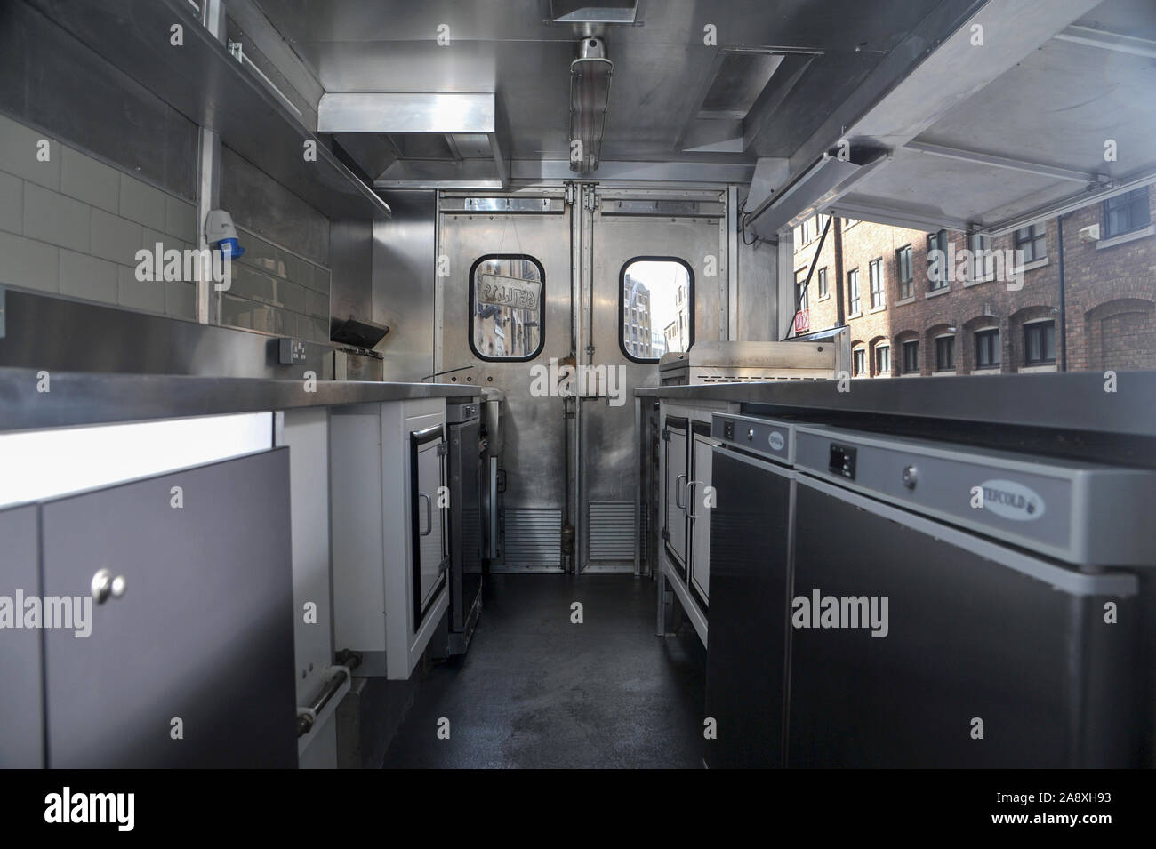 1986 Grumman Olson American delivery van set up as a catering van Stock ...