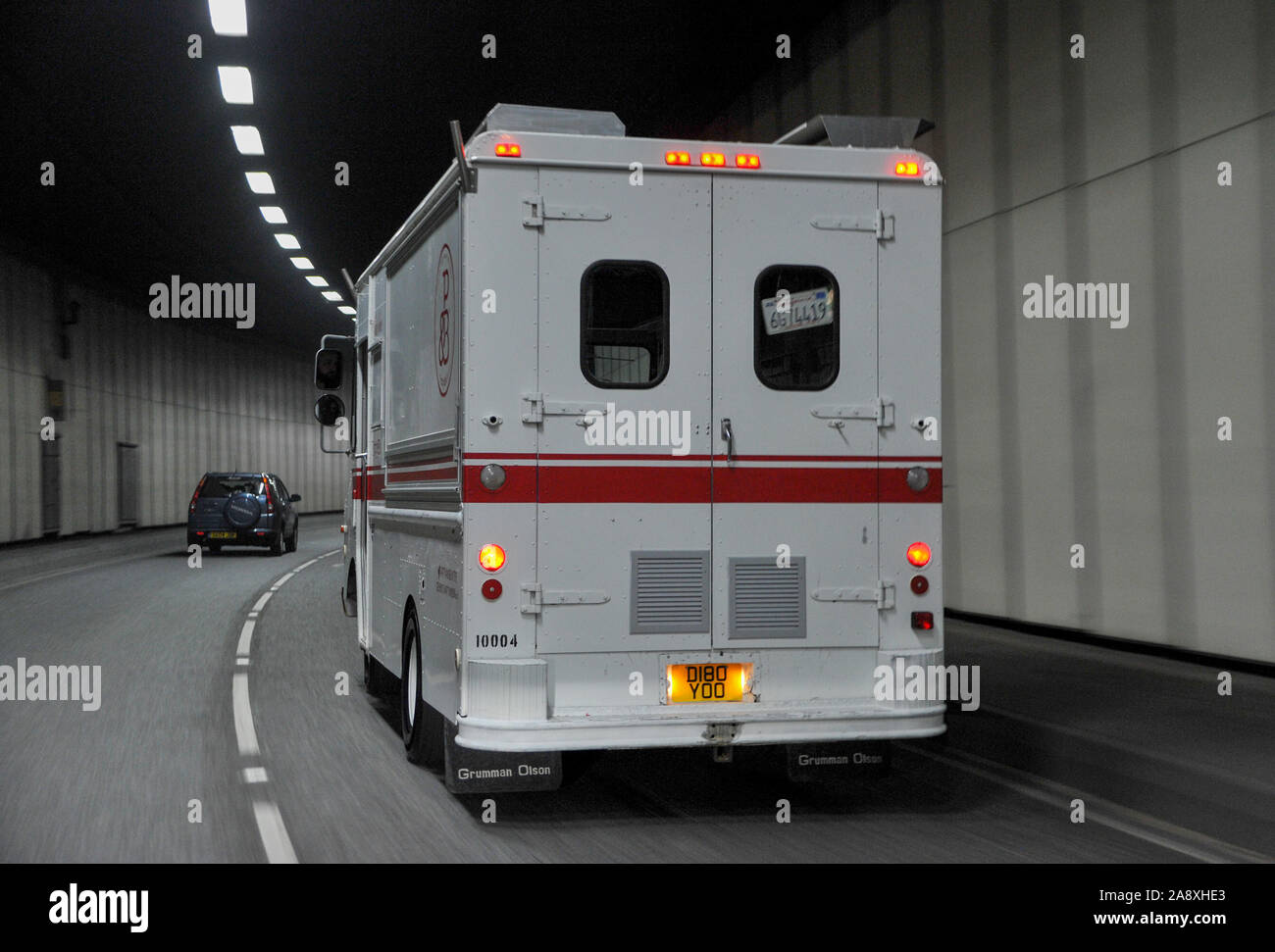 1986 Grumman Olson American delivery van set up as a catering van Stock ...
