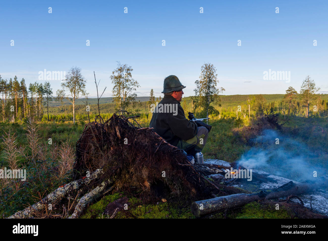 Scope rifle old hi-res stock photography and images - Alamy