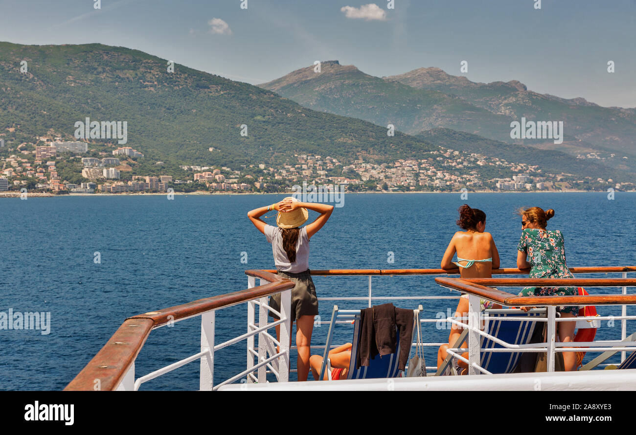 Cruise ship bikini hi-res stock photography and images - Alamy