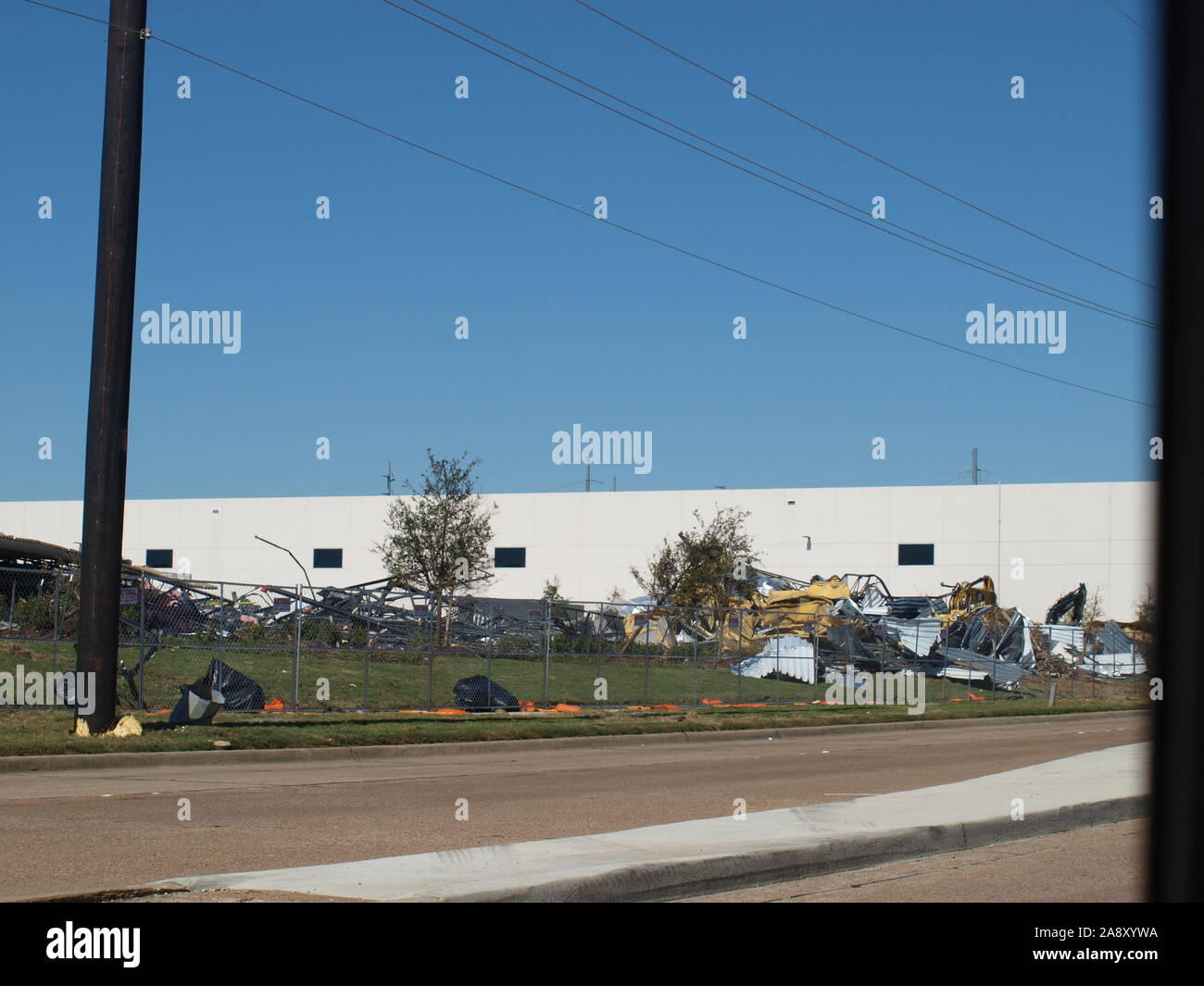 Tornado sirens hi-res stock photography and images - Alamy