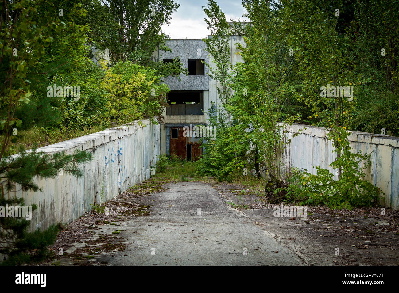 Abandoned building in the city of Pripyat, ghost town of the Chernobyl ...