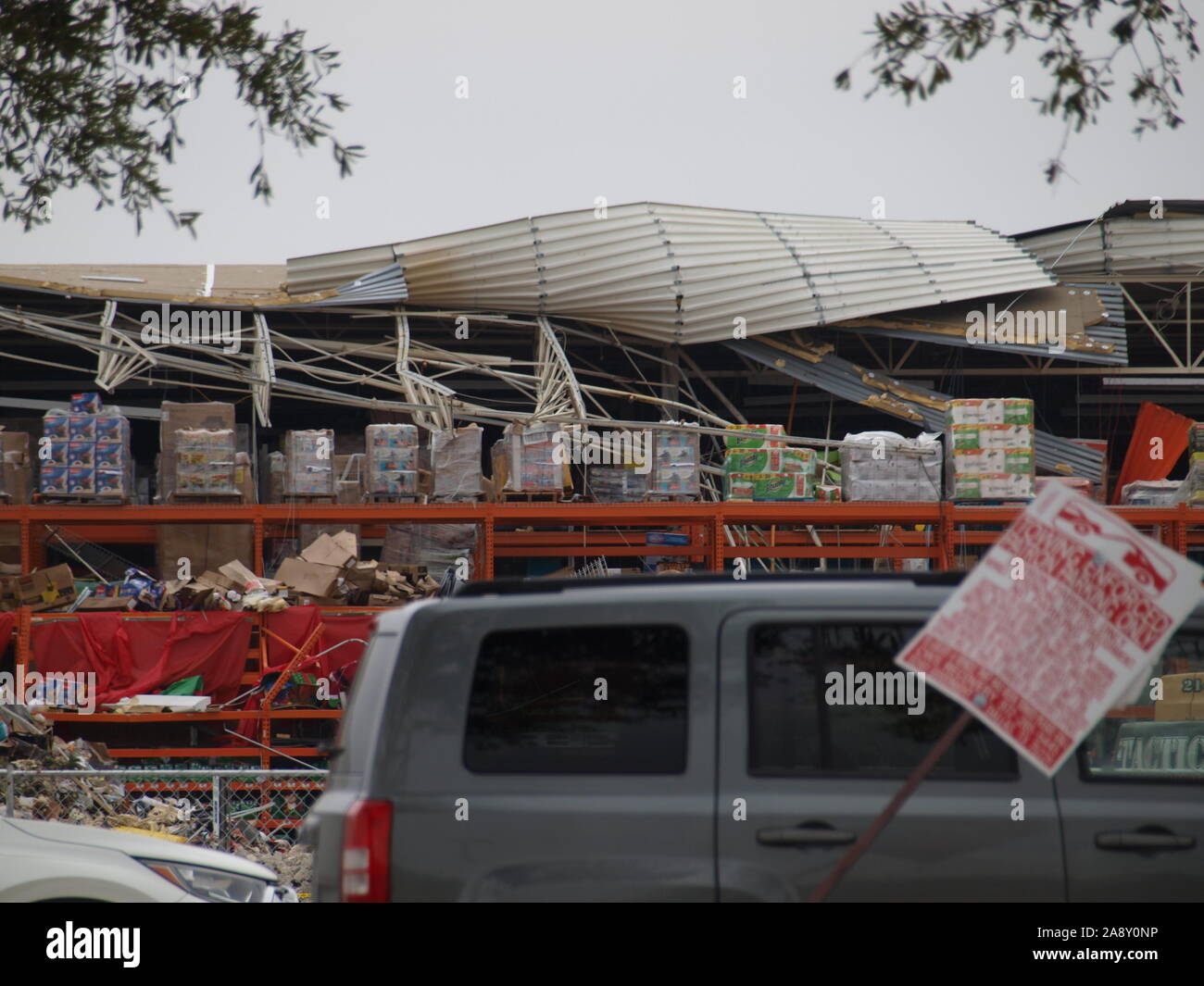 Tornado sirens hi-res stock photography and images - Alamy