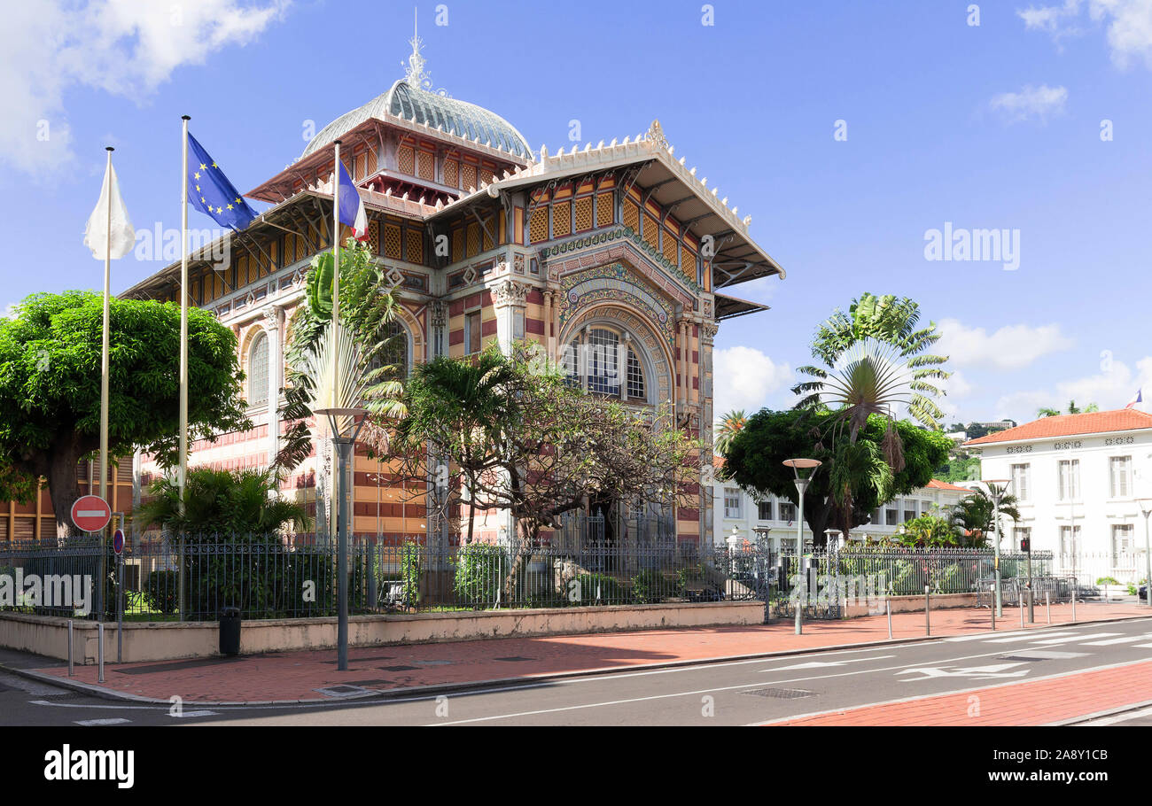 Martinique library hi-res stock photography and images - Alamy