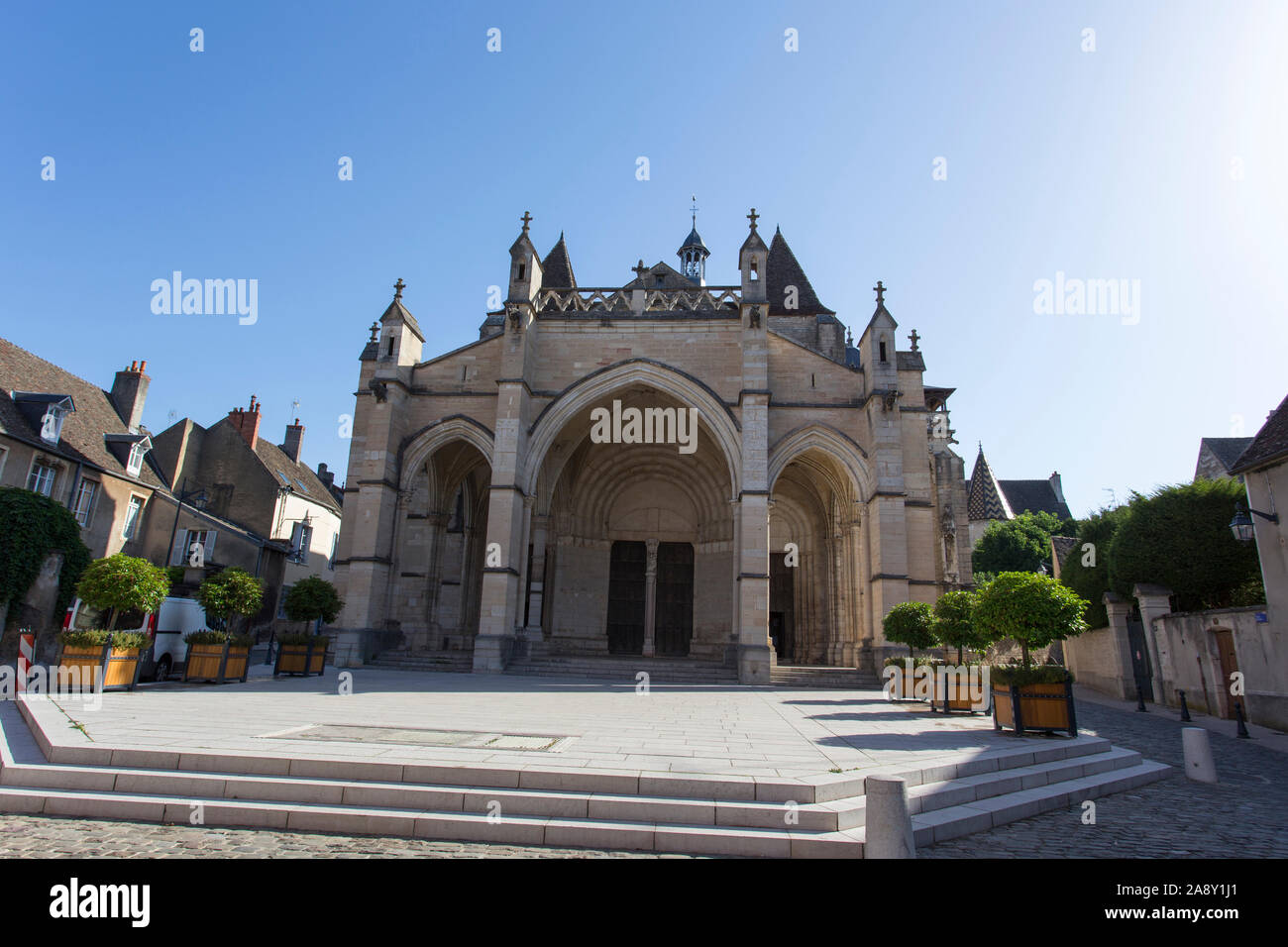 Beaune, France - August 08, 2016: Basilica Notre Dame in Beaune ...
