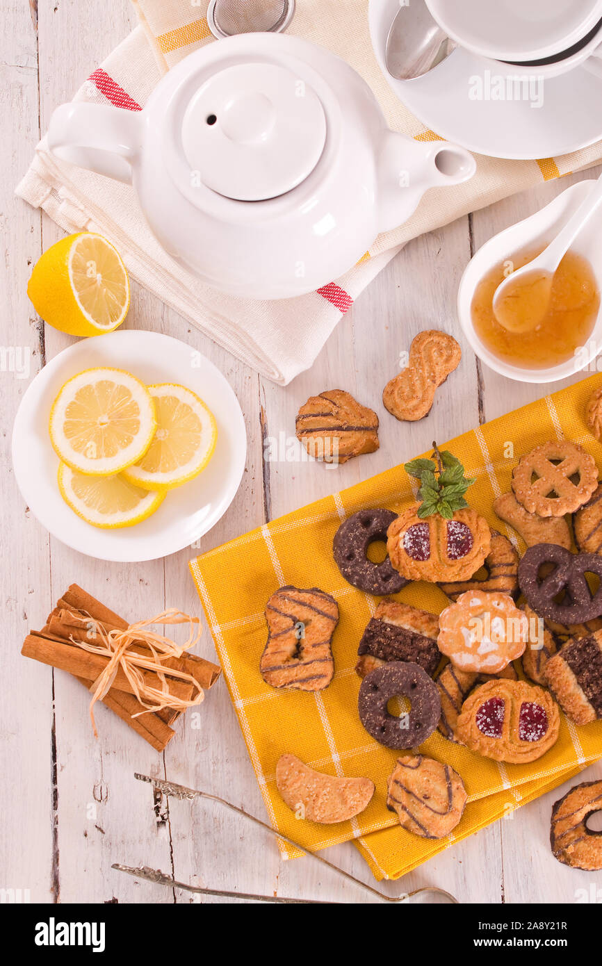 Shortcrust pastry biscuits Stock Photo - Alamy