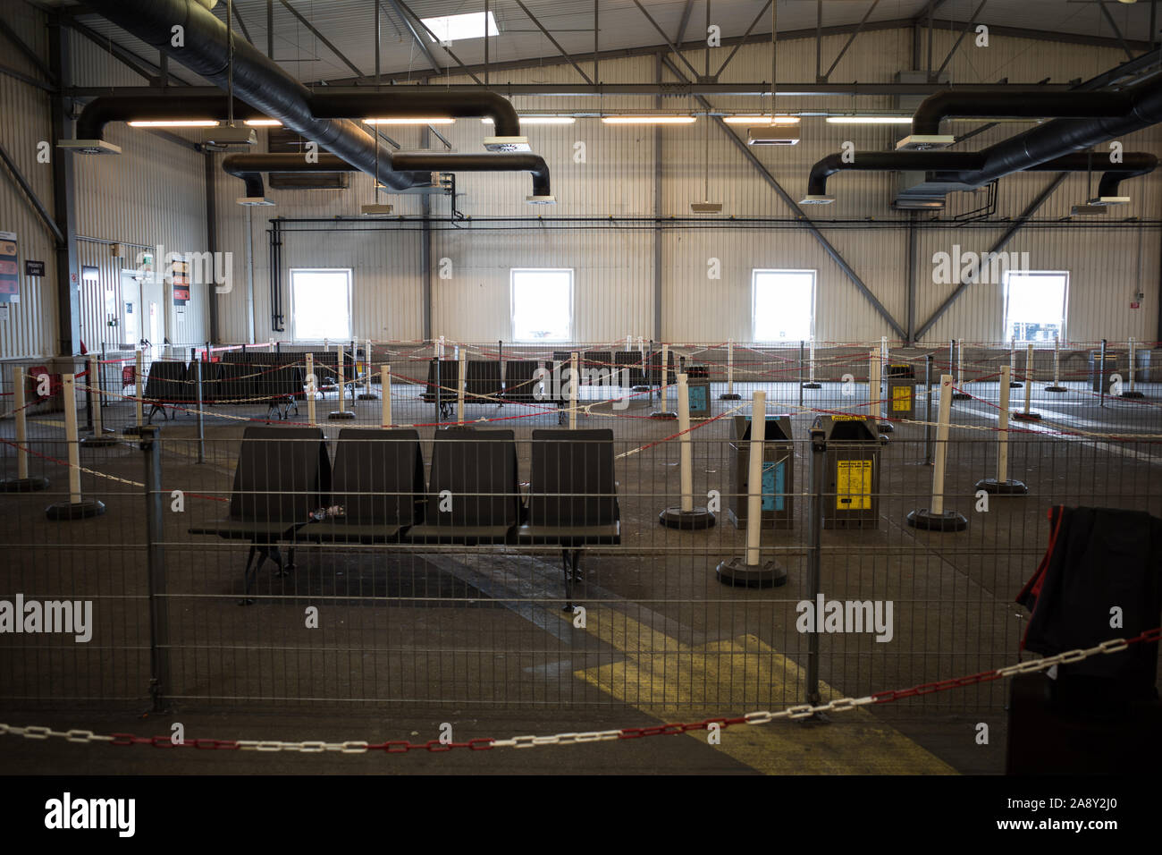 Budapest low cost terminal hi-res stock photography and images - Alamy