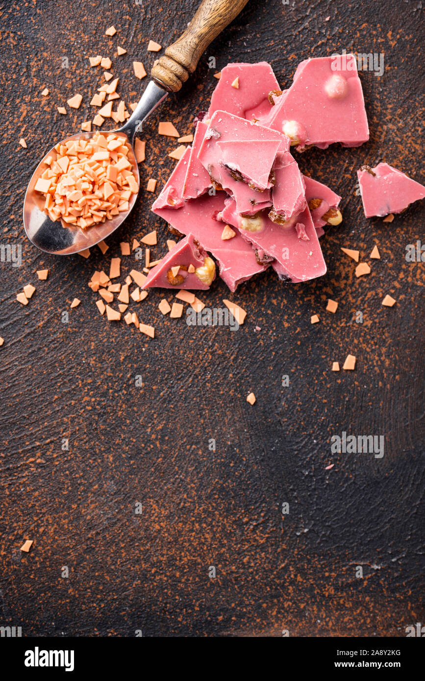 Ruby chocolate beans hi-res stock photography and images - Alamy