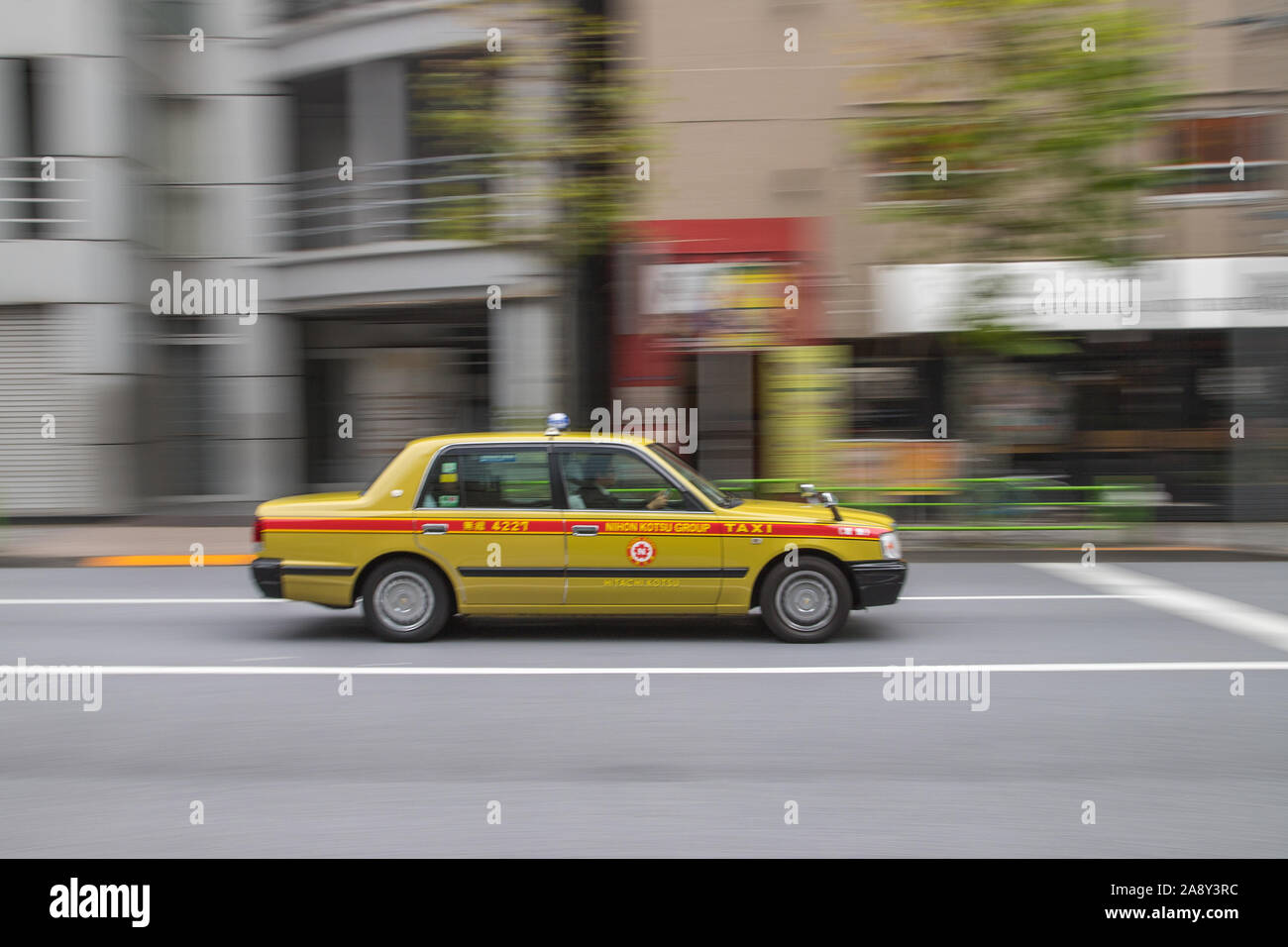 Typical taxi in tokyo hi-res stock photography and images - Alamy