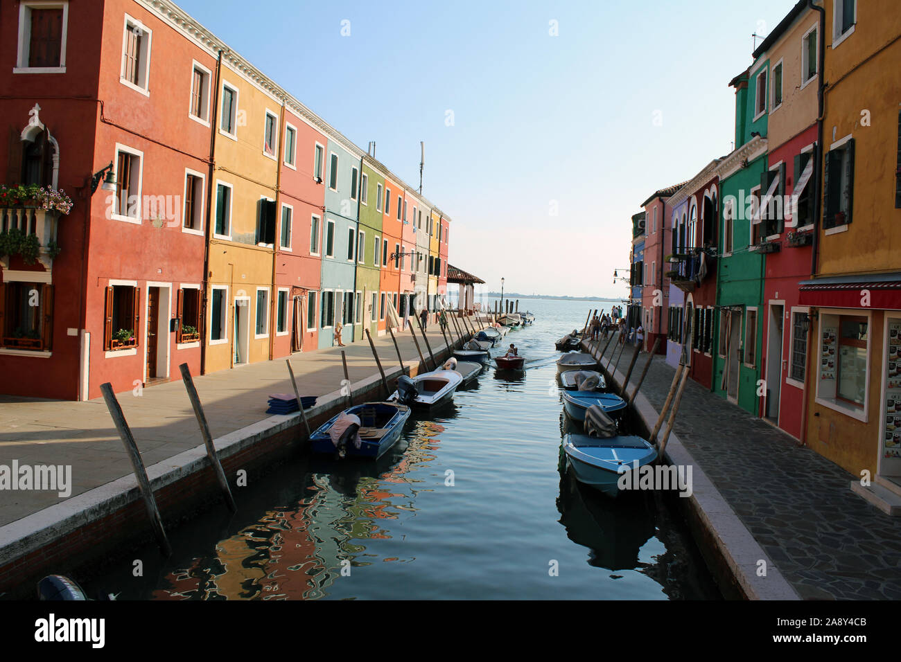 Venetian colour paint hi-res stock photography and images - Alamy