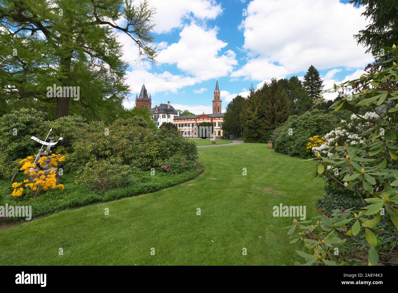 Wachenburg castle hi-res stock photography and images - Alamy