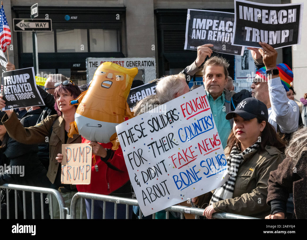 Us military ceremony display hi-res stock photography and images - Alamy