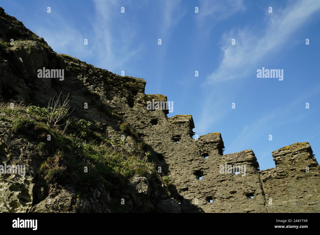 Caste wall hi-res stock photography and images - Alamy